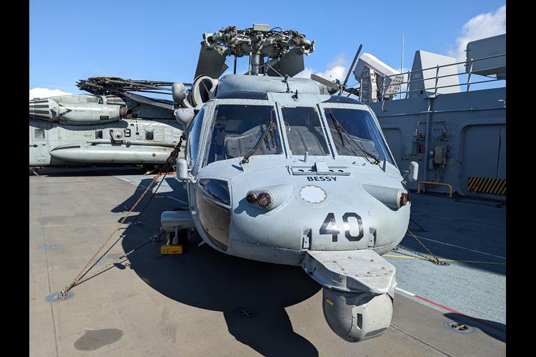 US Marines tout F-35 sensor suite; explore ‘lightning carrier’ concept ...